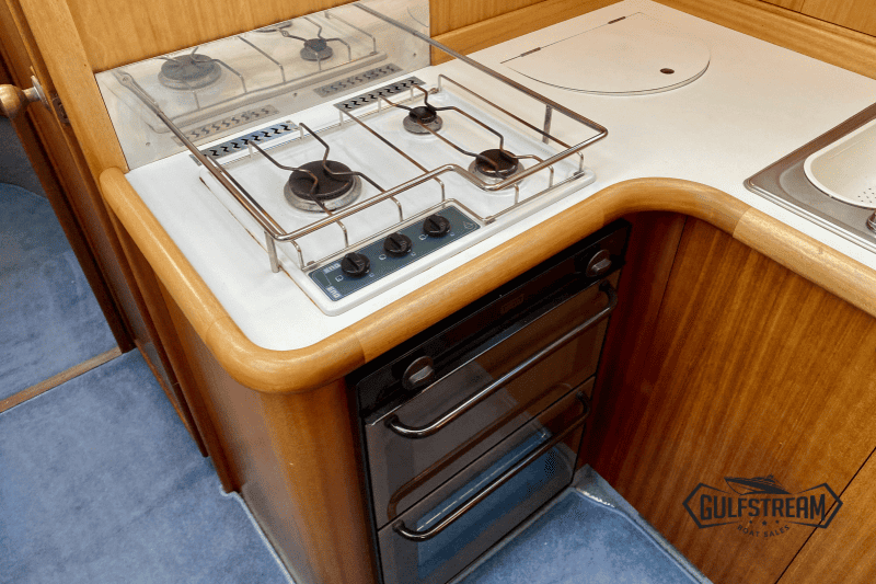 Broom Ocean 38 w/ Twin Yanmar 6LP-DTE, 2x 250HP - SOLD - GulfStream ...