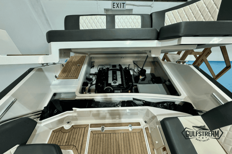 2021 Grandezza 25S w/ Mercruiser 6.2L SeaCore 350HP Bravo III – SOLD ...